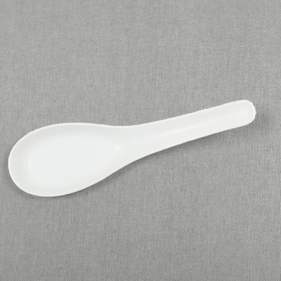 4.5 Inch Compostable Chinese Spoon,Customized Durable Disposable Utensils, Food Grade Plastic Cutlery Biodegradable supplier